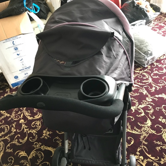 Graco | Other | Graco Click Connect Baby Stroller And Car Seat | Poshmark
